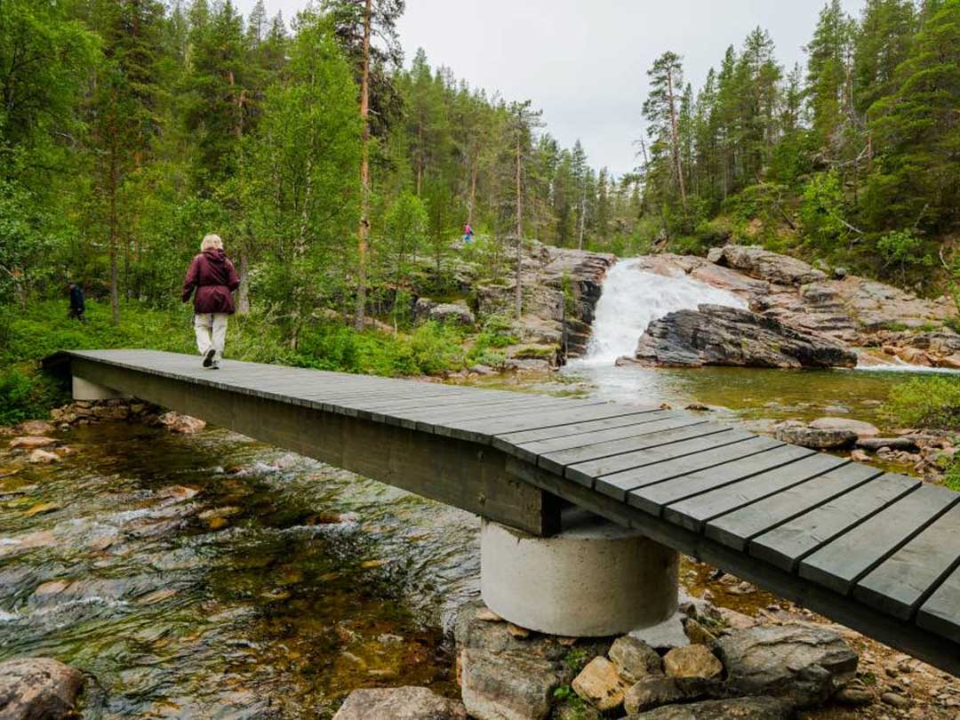 Lake Inari & Inari Village - Visit Inari, Finland, Lapland