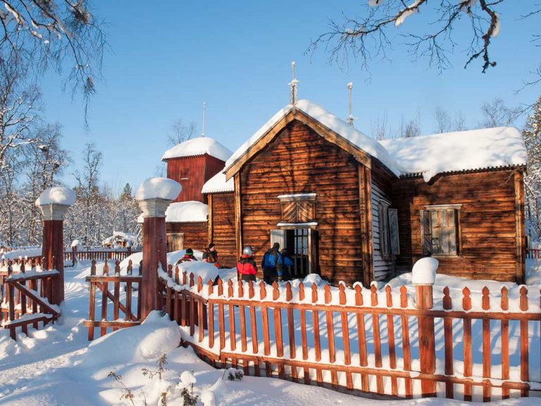 Lake Inari & Inari Village - Visit Inari, Finland, Lapland